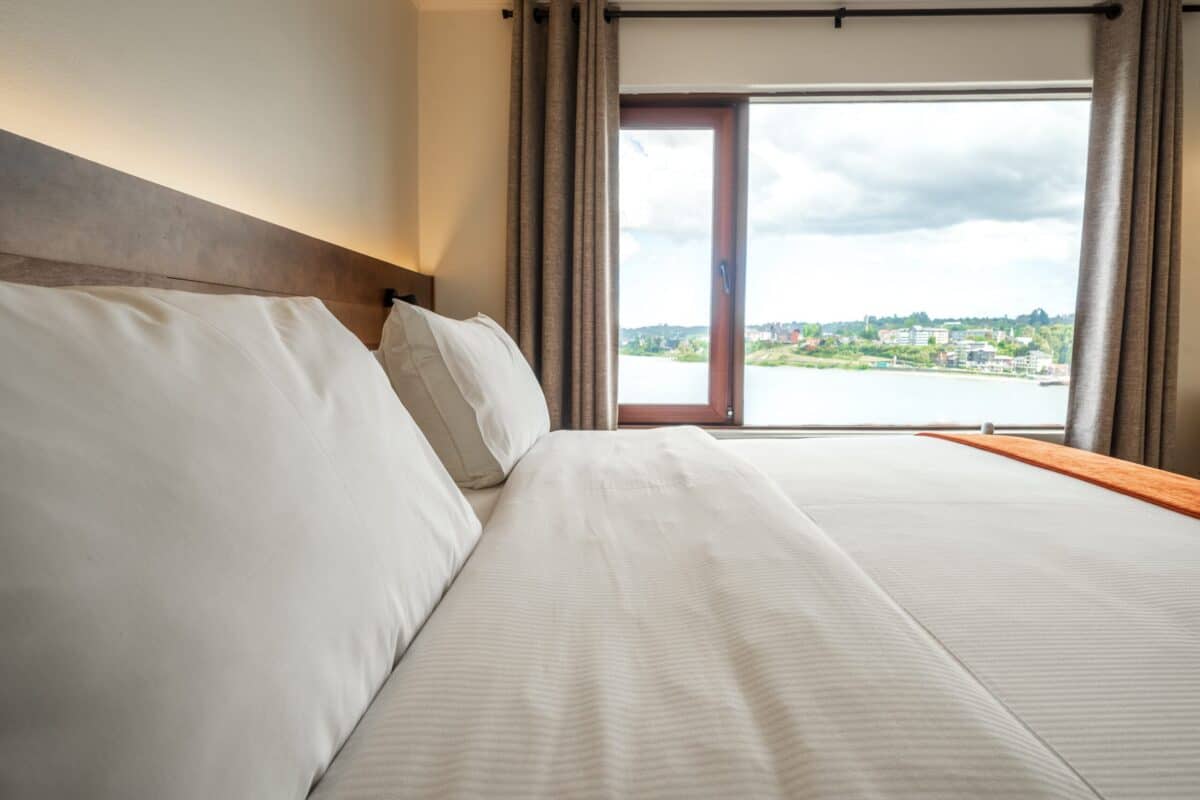 Habitación Estándar Matrimonial – Hotel Cabaña del Lago